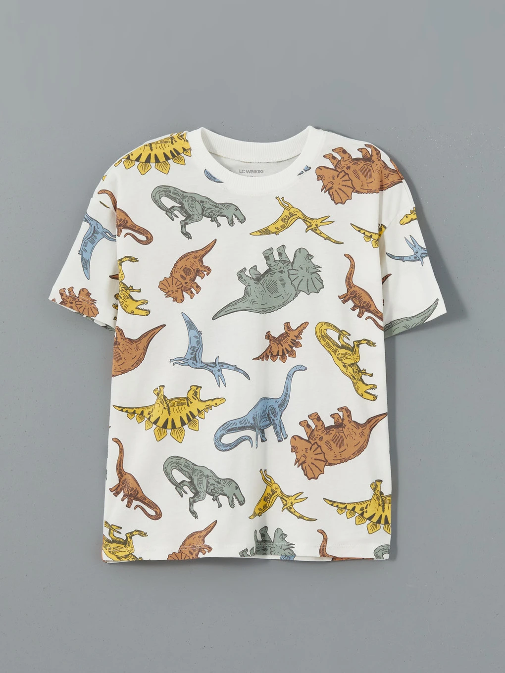 LCW Kids Komplet Majica I Šorts Za Dečake Sa Printom Dinosaurusa 2 Komada