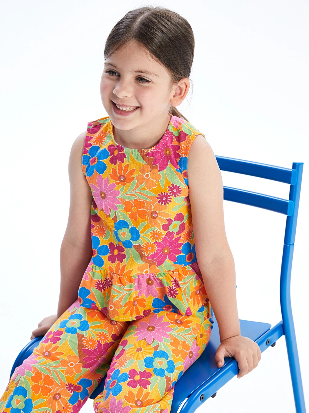 LCW Kids Okrugli Izrez Cvetni Bluzica I Pantalone Za Devojčice - Paket Od 2 Komada