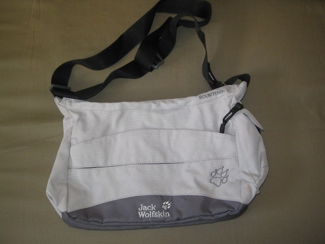 JACK WOLFSKIN BOOMTOWN