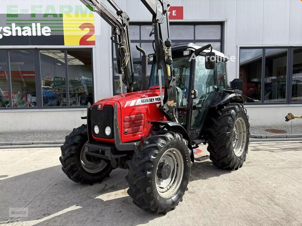 Massey Ferguson 4435-4 traktor točkaš