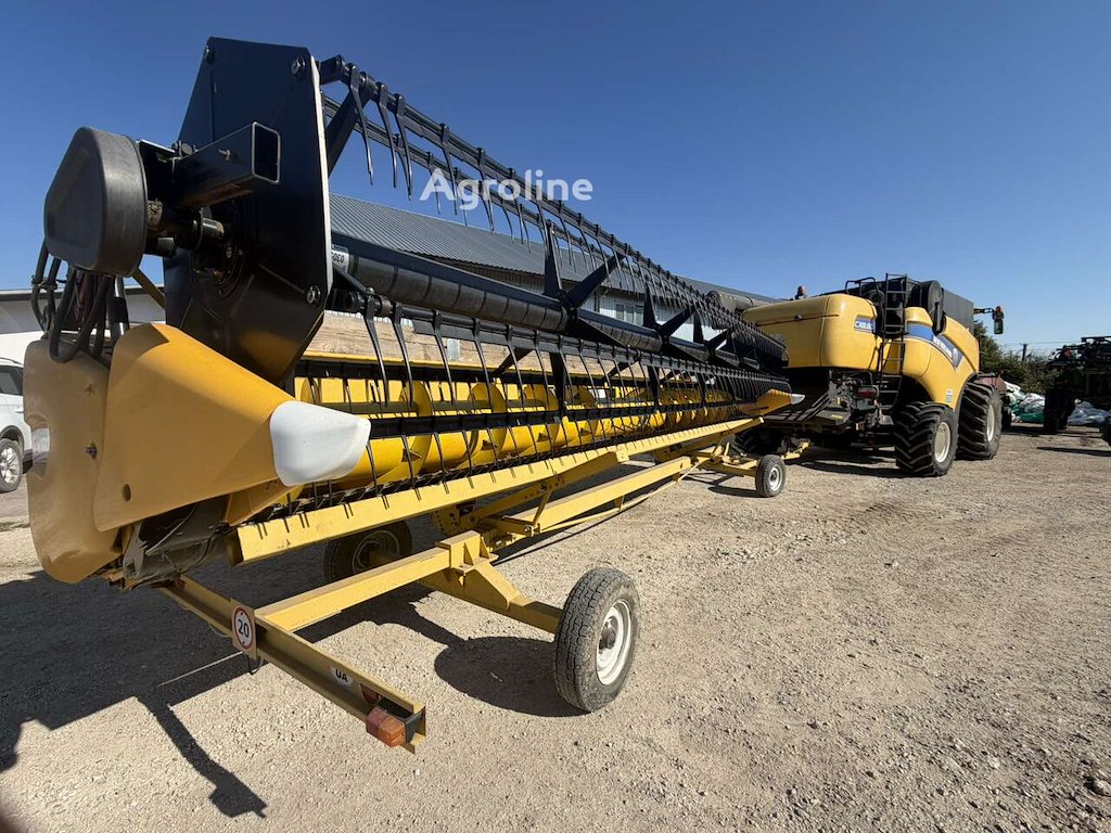 New Holland CX8080 kombajn za žito