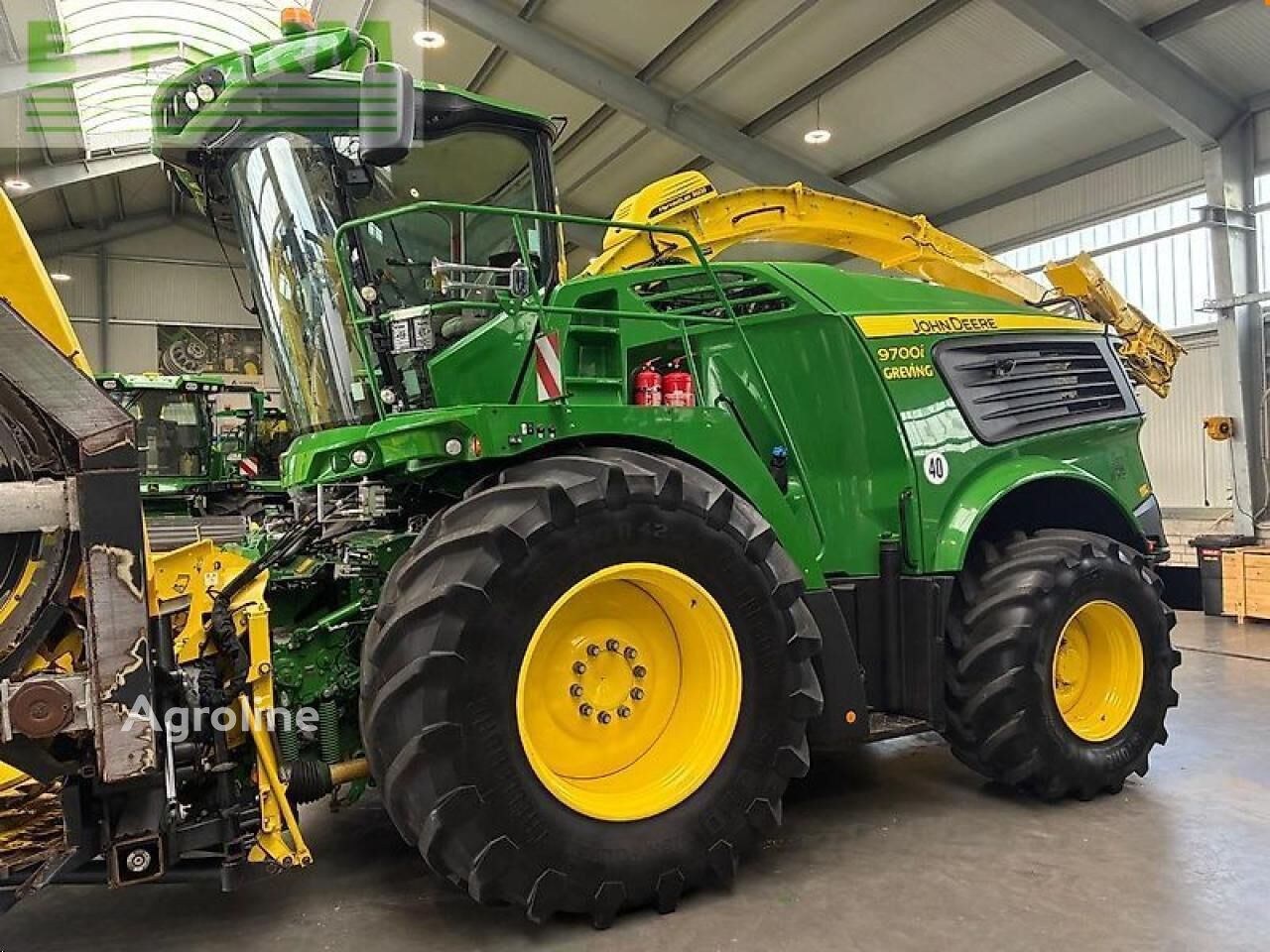 John Deere 9700i krmni kombajn