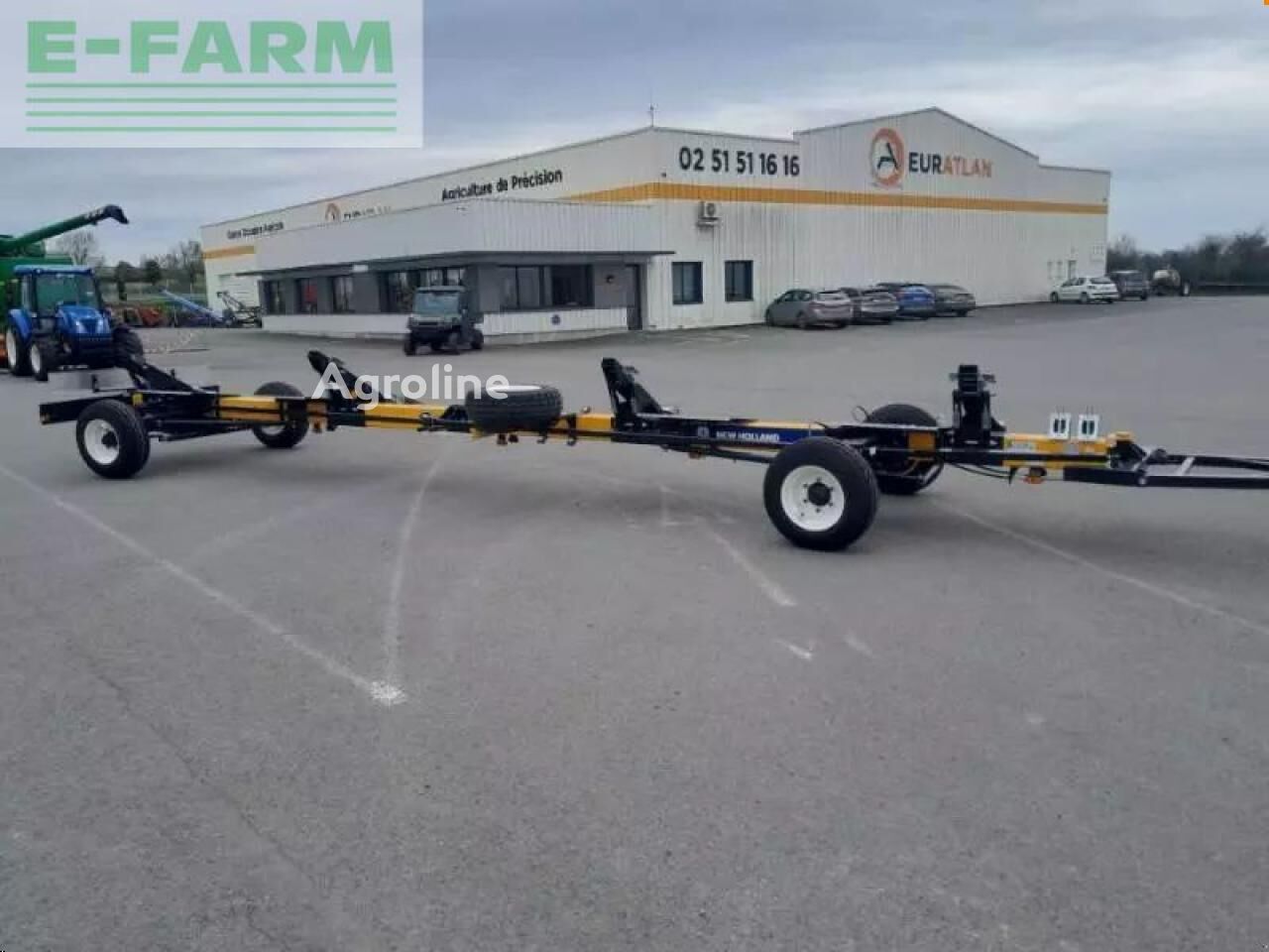New Holland chariot prikolica za žetelicu