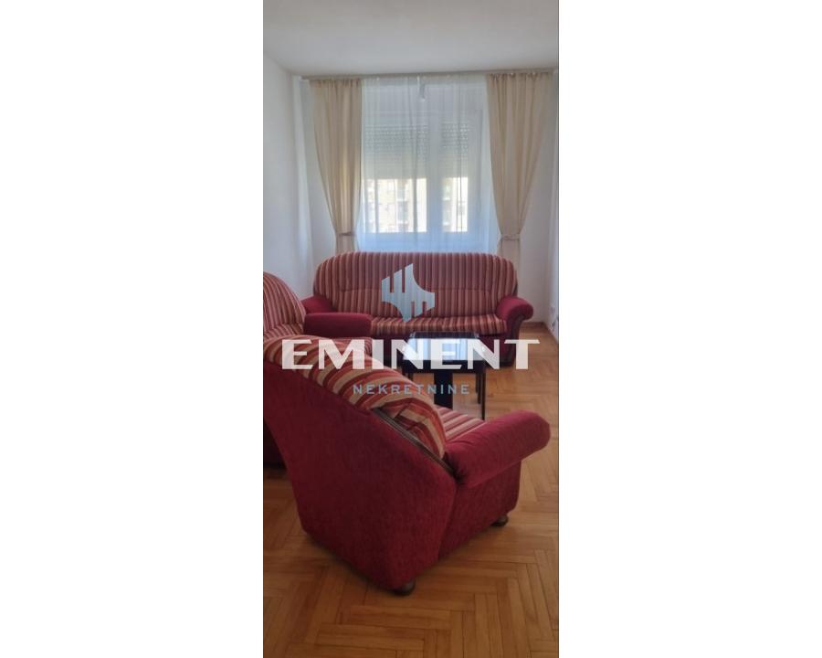 Trosoban stan za izdavanje, Stepa Stepanović, Beograd, 84m², 900 €/mes