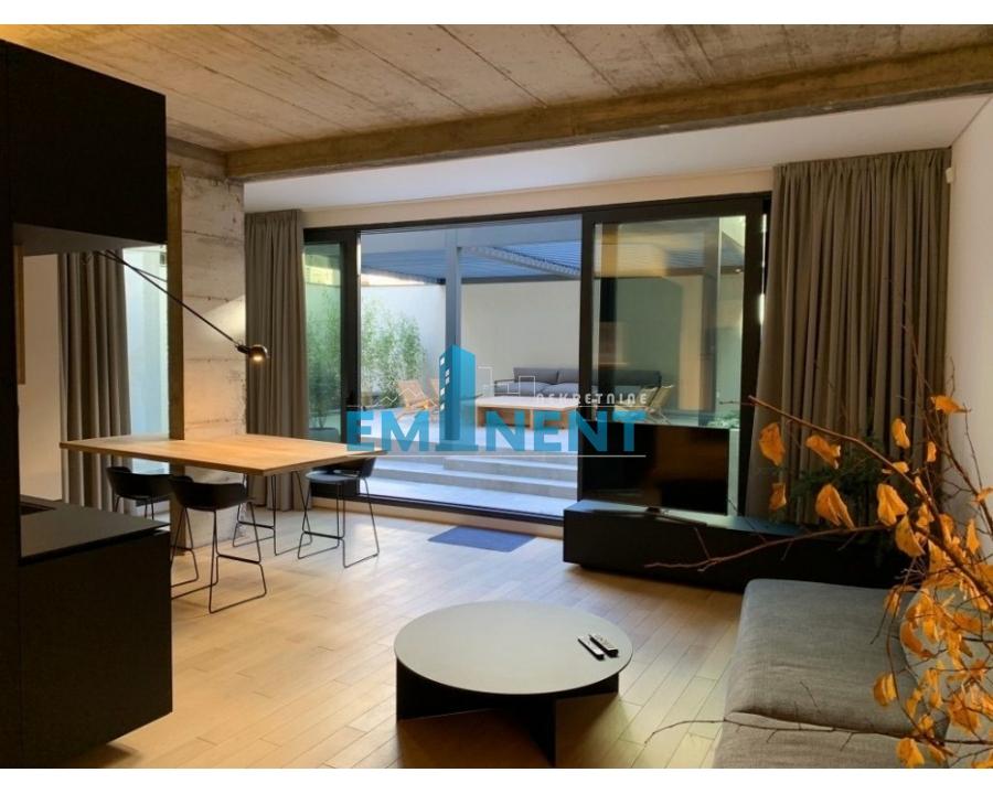Trosoban stan za izdavanje, Hram Svetog Save, Beograd, 85m², 2.000 €/mes