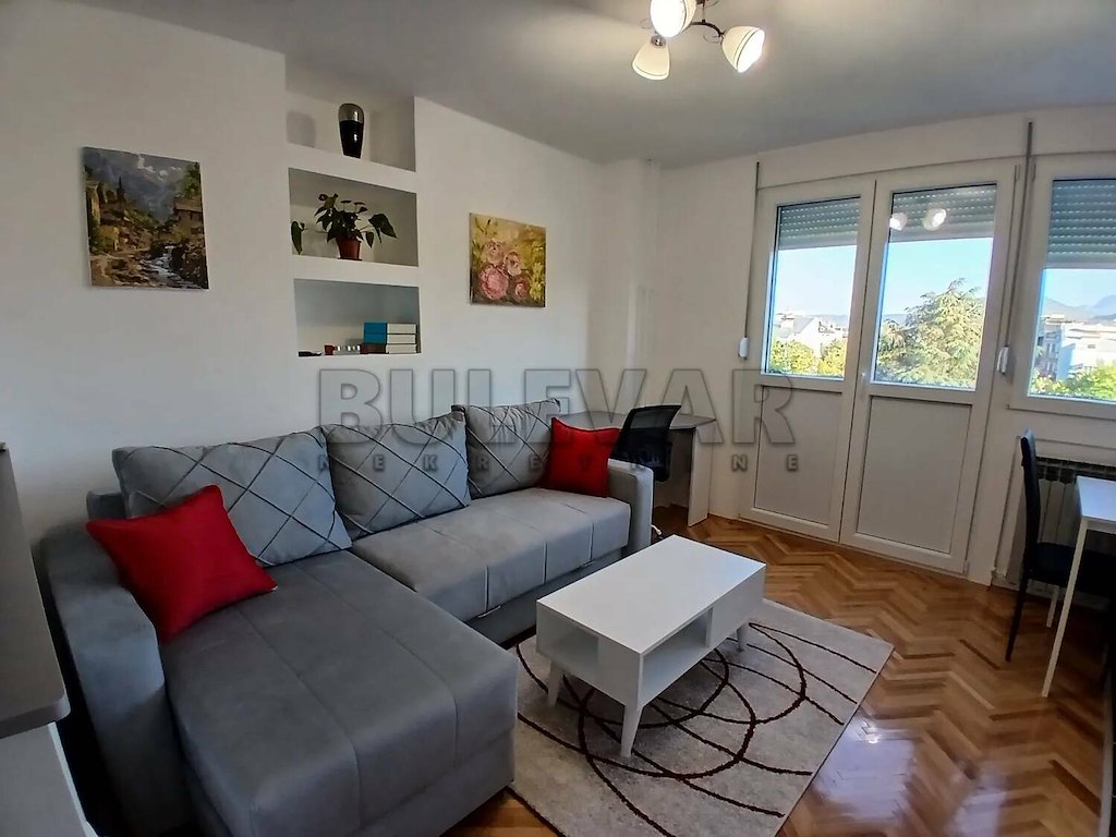 Jednoiposoban stan, Niš – Gradska bolnica | Izdavanje · 46m² · 400€