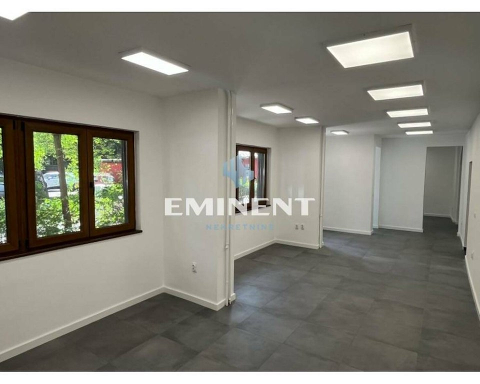 Poslovni prostor / Lokal, Beograd – Blok 11c | Izdavanje · 75m² · 1.200€