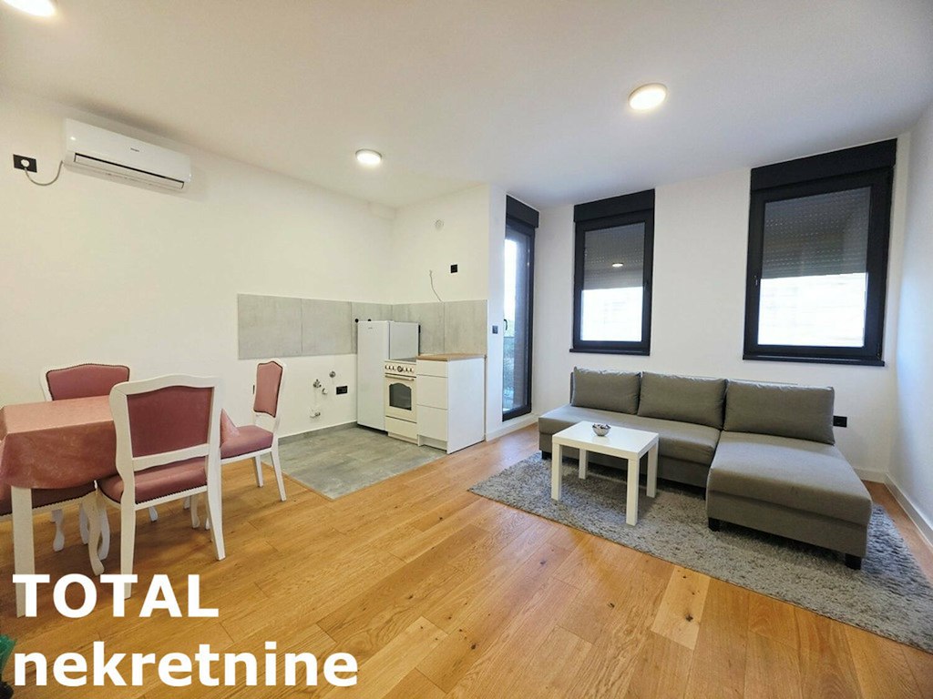 Jednoiposoban stan, Novi Sad – Bulevar Patrijarha Pavla | Prodaja · 38m² · 120.000€