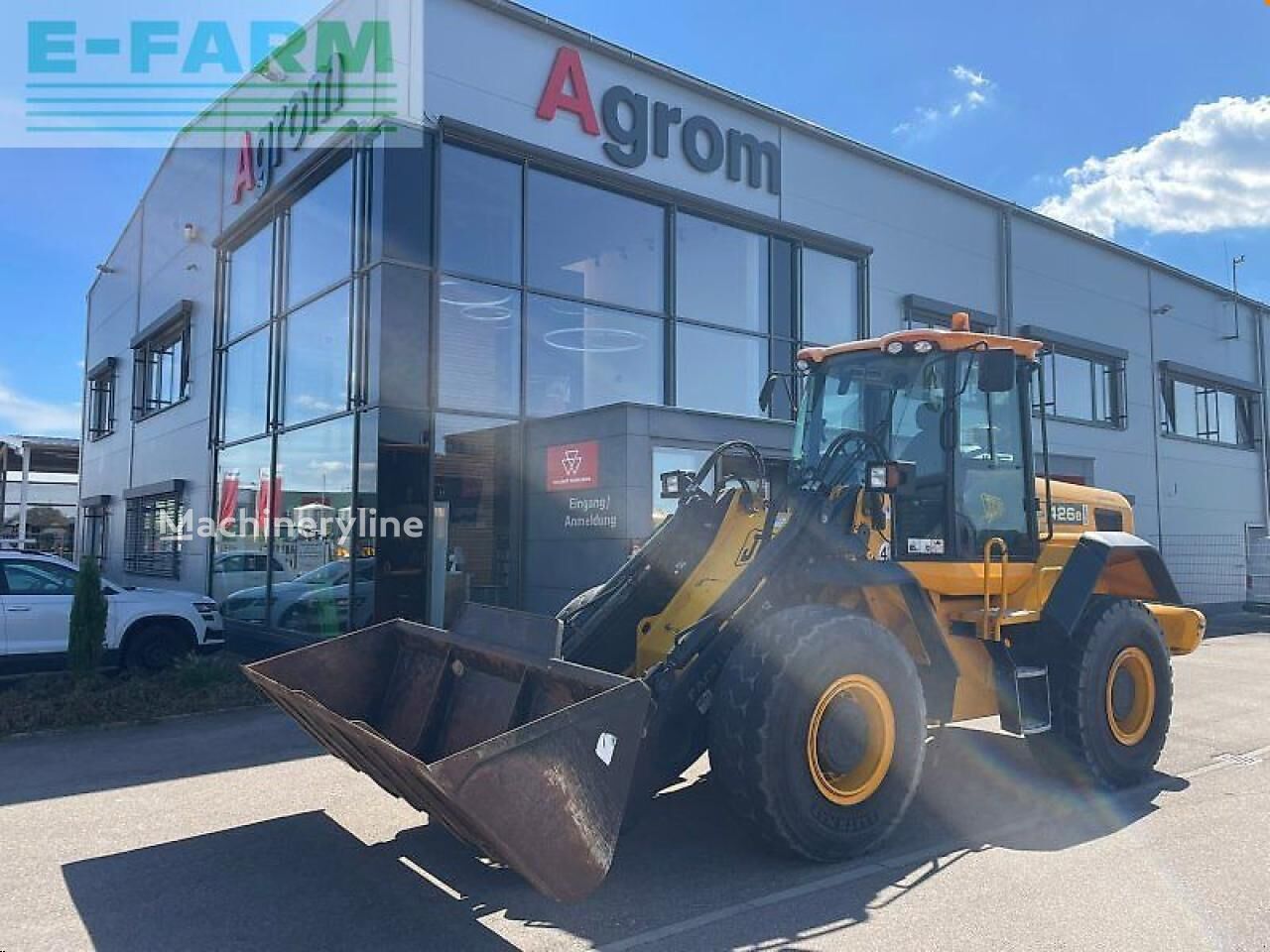 JCB 426e ht agri mini bager