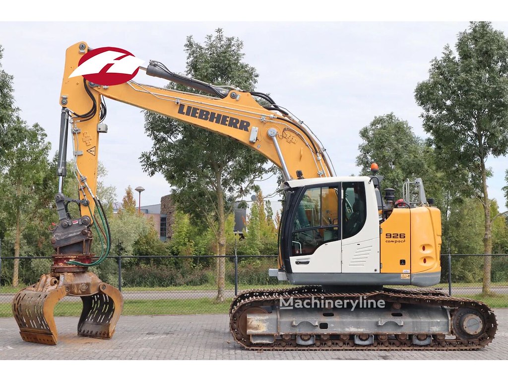 Liebherr R926 K LC COMPACT | SORTING GRAB | QUICK COUPLER bager guseničar