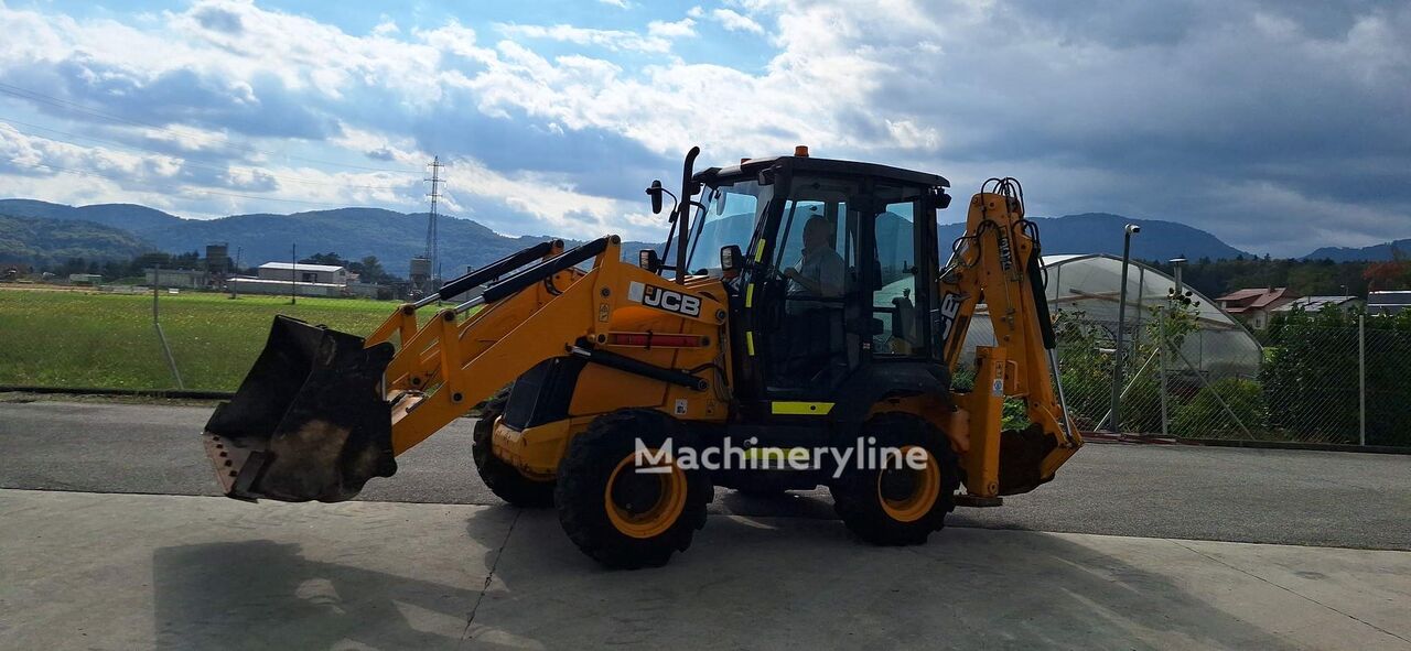 JCB 3cx compact bager-utovarivač