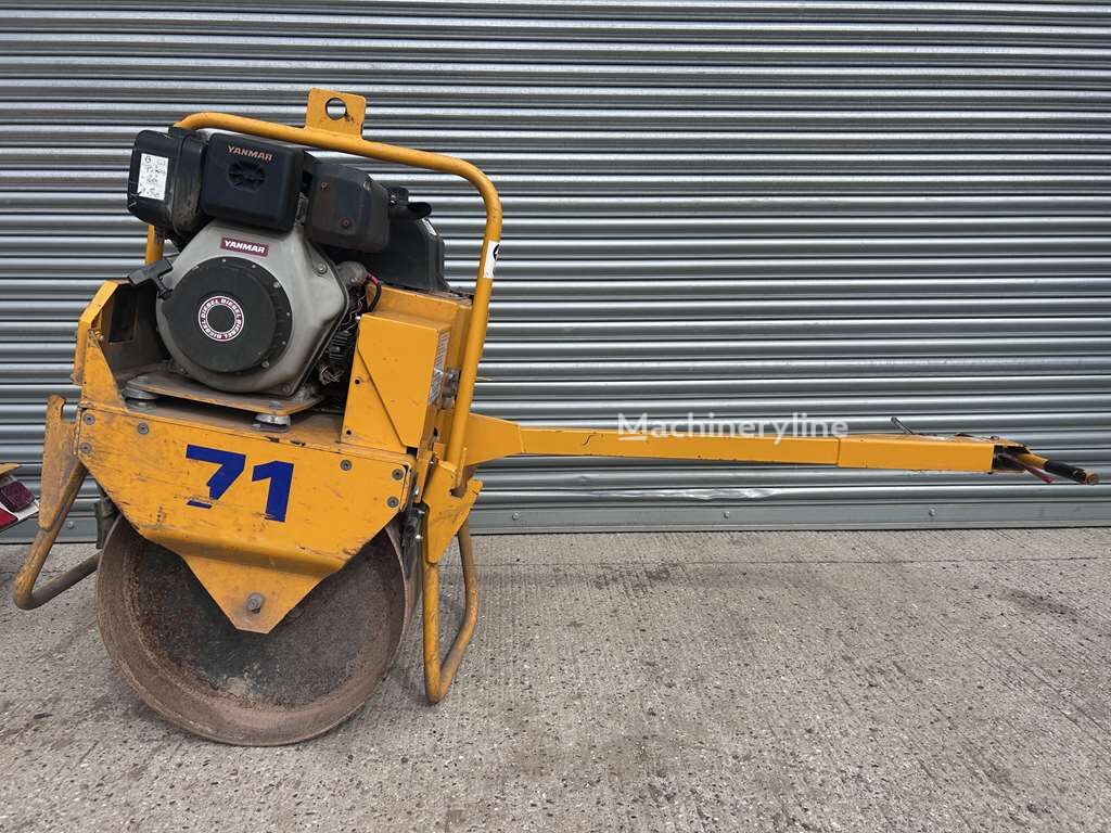 Vibroll Mortimer 71 valjak za asfalt