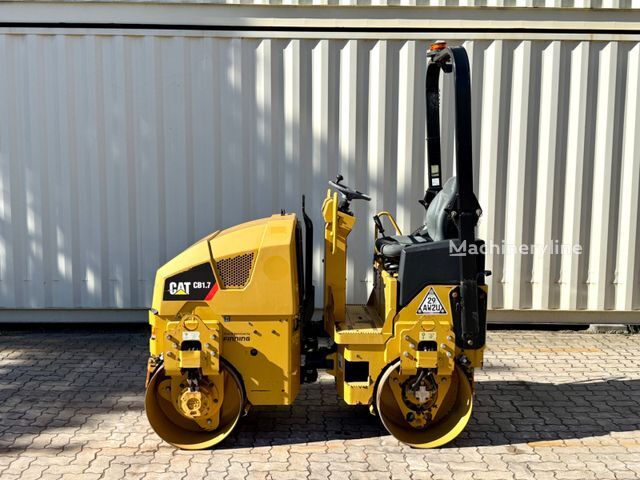 Caterpillar CB1.7 mali valjak