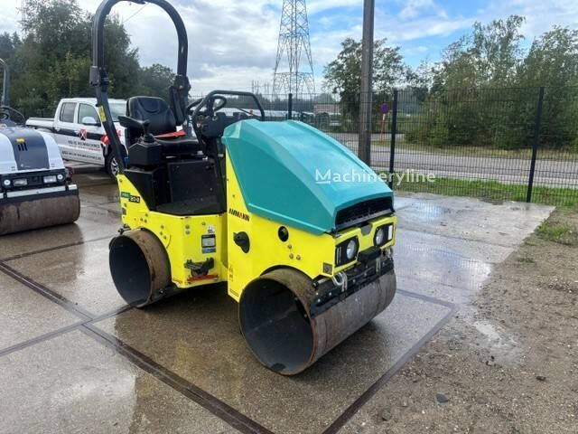 Ammann ARX 20 mali valjak