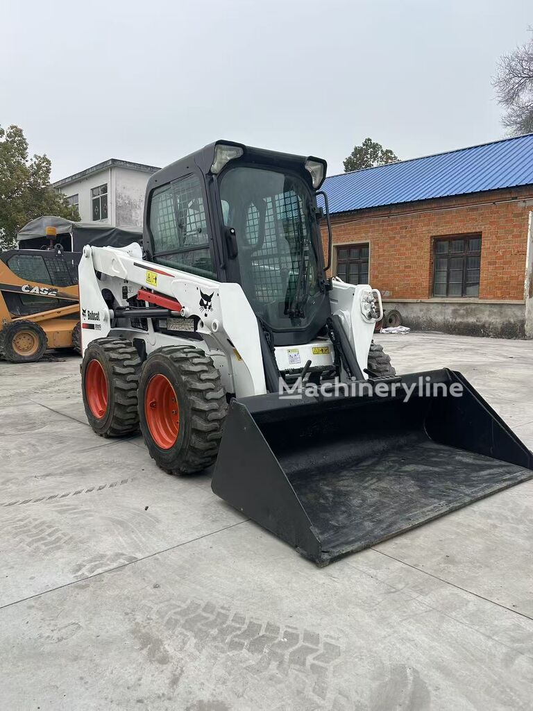 Bobcat S550 mini utovarivač