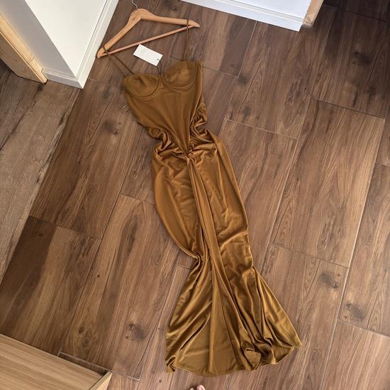 Zara lepa viral midi haljina Novo