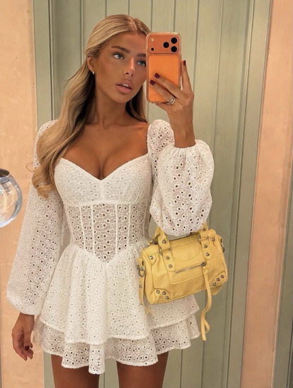 Bela haljina