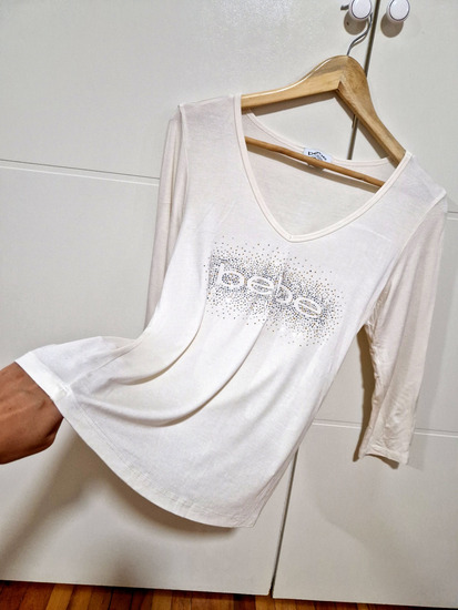 Bebe bez bluza