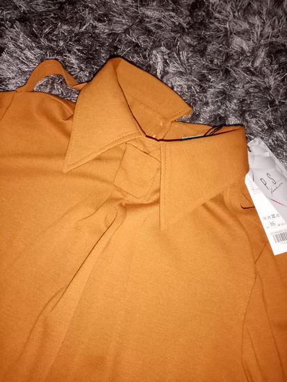 P.S.fashion bluza sa kragnom