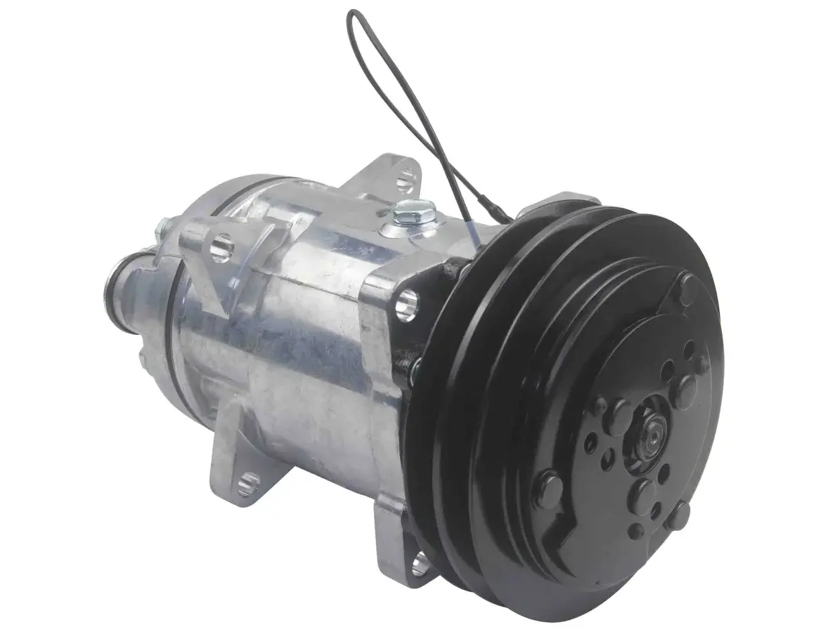 Massey Ferguson
A/C Compressor - 3386861M1
