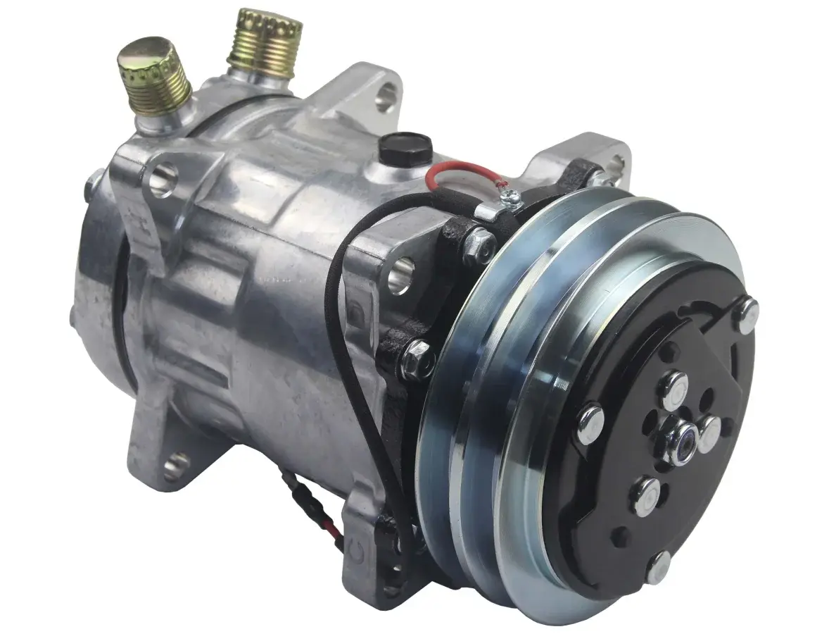 Massey Ferguson
A/C Compressor - V32838600,836866616