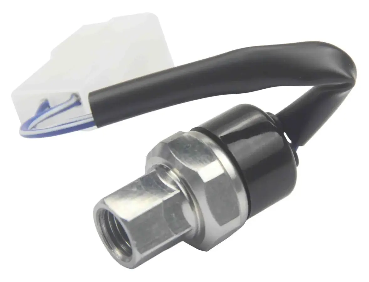 Case IH
A/C Pressure Switch - 85804065