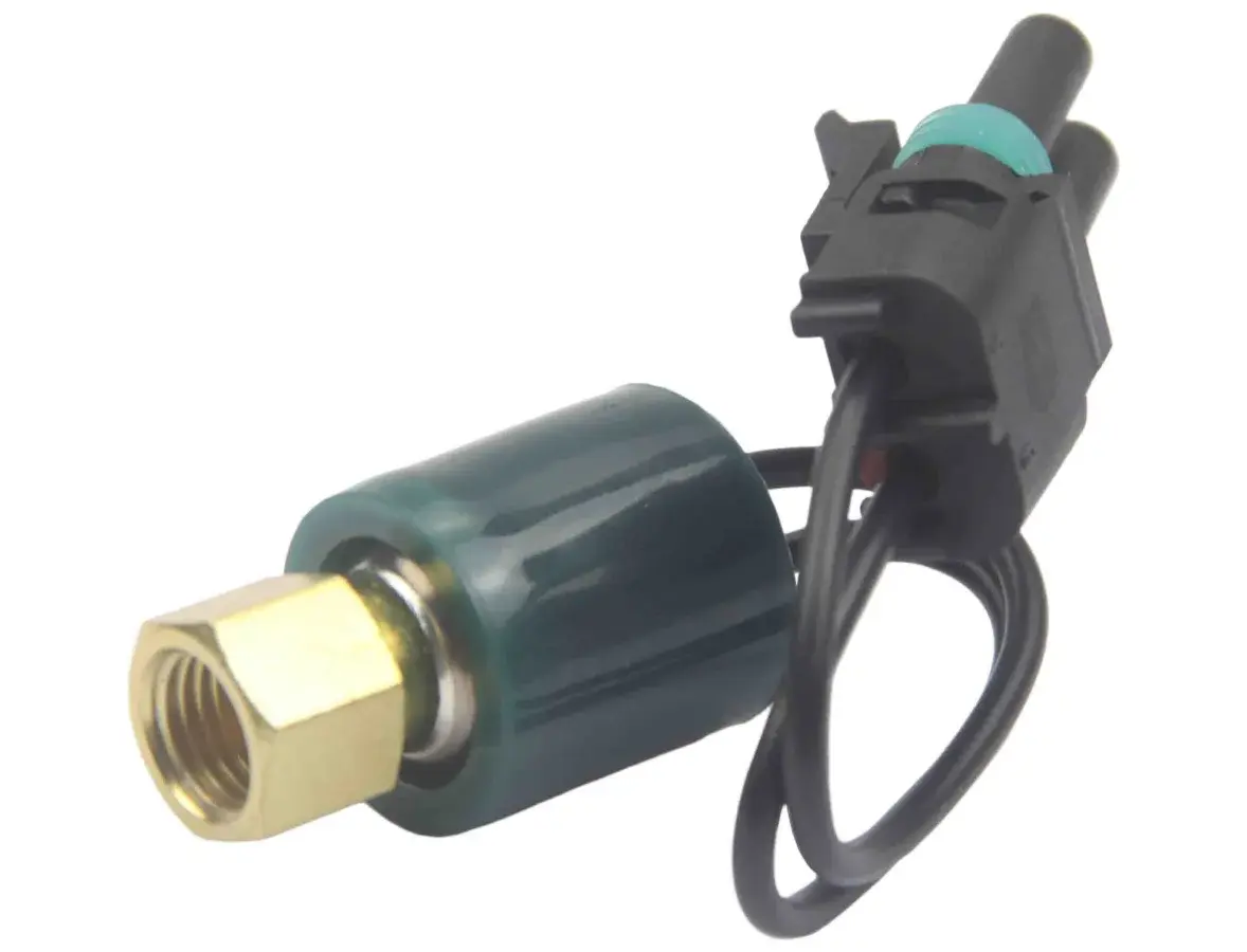 John Deere
A/C Pressure Switch - RE24308