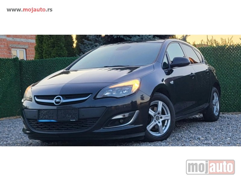 Opel Astra 1.7 cdti servisna