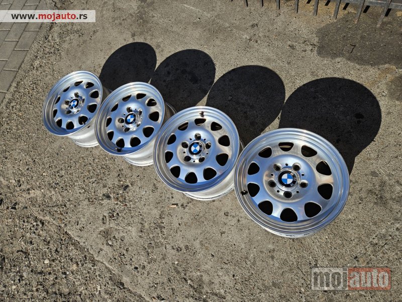 AluFelne 15Coli 5x120 BMW kao nove odlicne povoljno