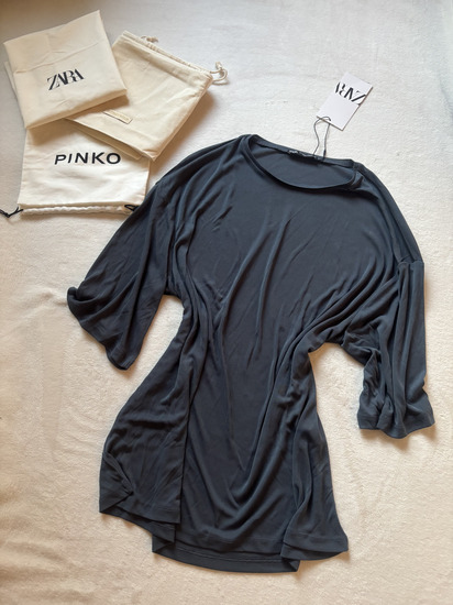 Zara nova bluza S-M