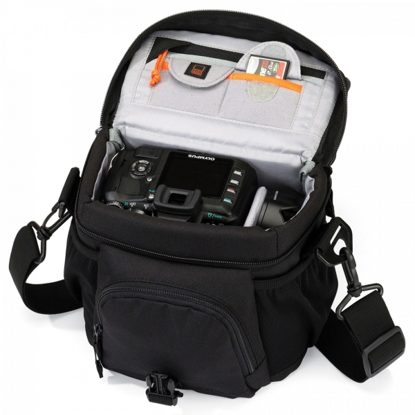 Lowepro Nova 140 AW II (crna) torba