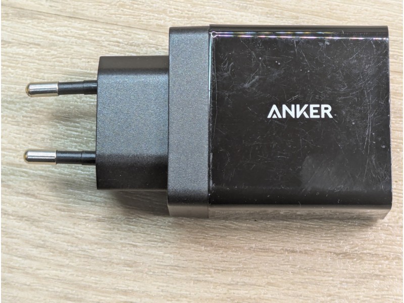 ANKER IQ Quick Charge 5V 18W