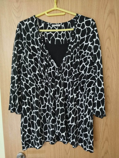 Nova tunika C@A,velicina 48-50 ili 3 XL