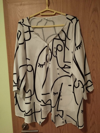 Nova tunika,velicina 48-50 ili 3 XL