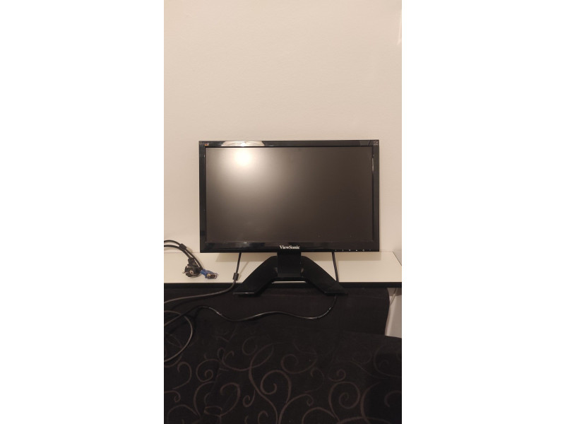 Monitor WievSonic 18 in