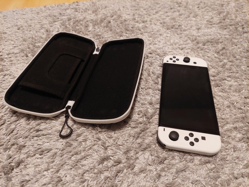 Nintendo Switch GLANC STANJE ISPRAVAN FIKSNA CENA