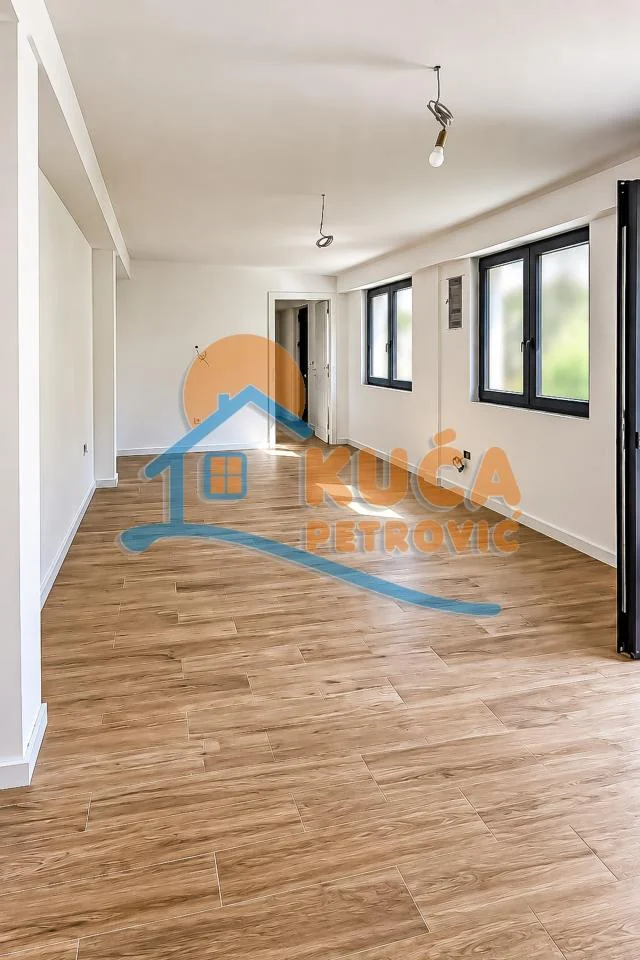 Izdaje se poslovni prostor kod Čaira, 51m2