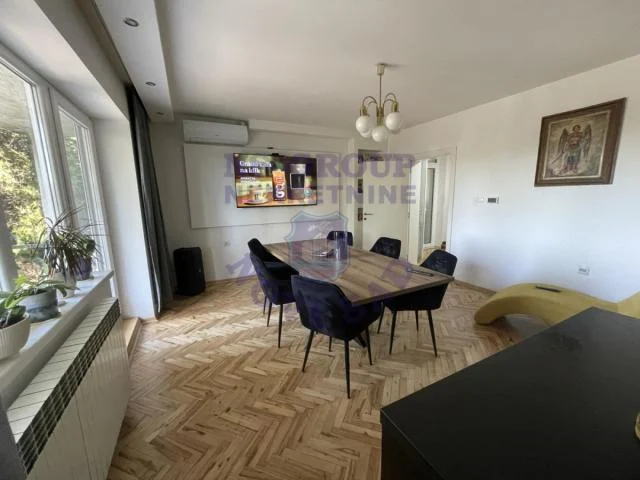 Odlicna kuca na prodaju
