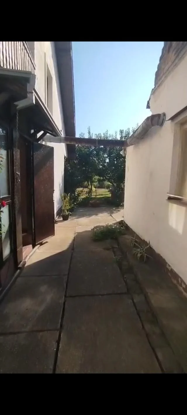 DVE KUĆE Banatskio Karlovac