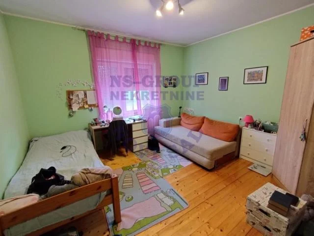 Odlična kuća u lepom delu Rumenke, površine 131m2.