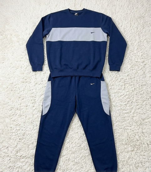 NIKE trenerka M