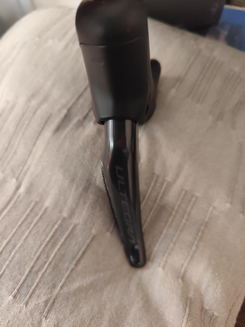 Shimano Di2 ST R8170 desna 12b
