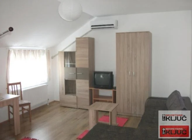 FUTOŠKA PIJACA, 25m2, Garsonjera, Nameštena