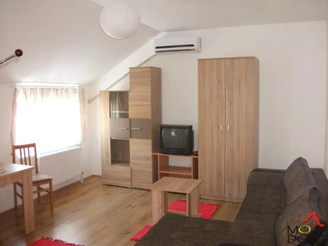 NOVI SAD - BULEVAR - GARSONJERA - 25 m2 - 82,400€
