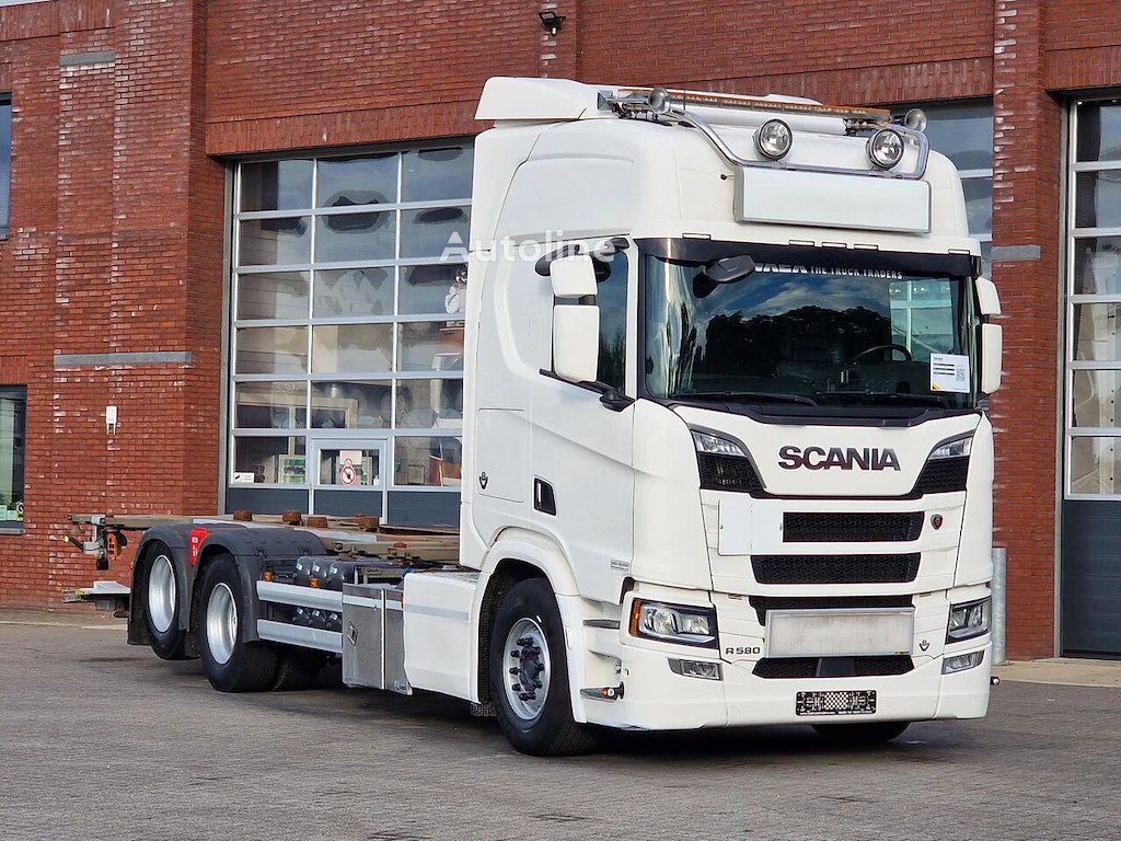 Scania R580 V8 NGS Highline 6x2 - BDF - Retarder - Full air - Leather - vozilo za prevoz kontejnera
