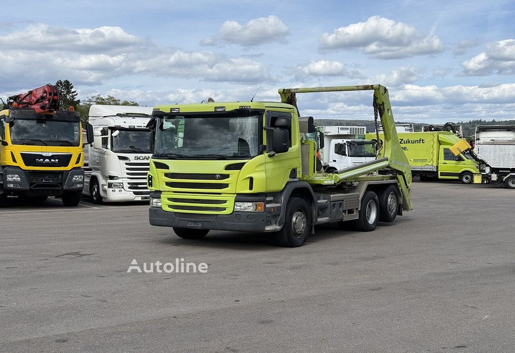 Scania P 410 kamion autopodizač kontejnera
