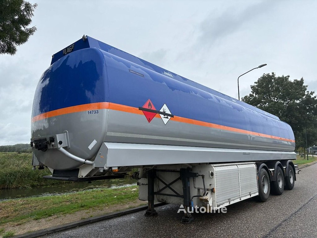LAG O-3-43 PT cisterna za goriva i maziva