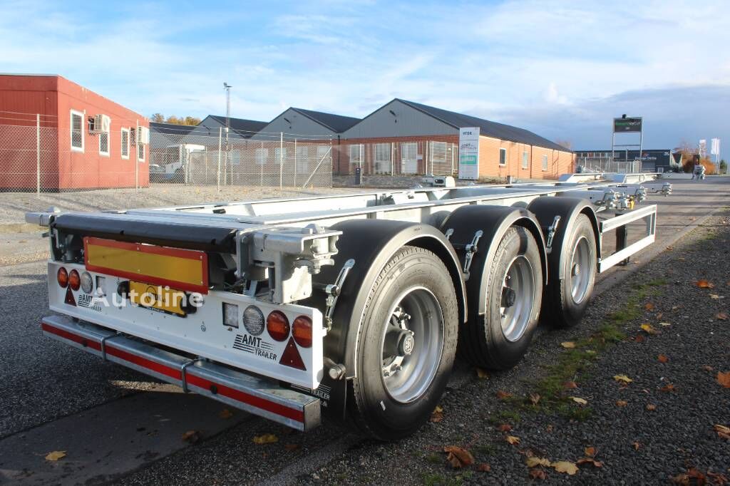 Nova AMT CO310 3 akslet container chassis med udskud i bag prikolica za kontejnere