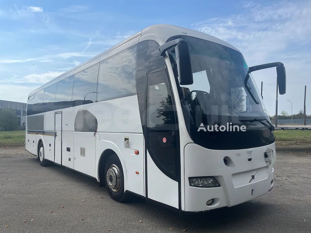 Volvo B12 turistički autobus