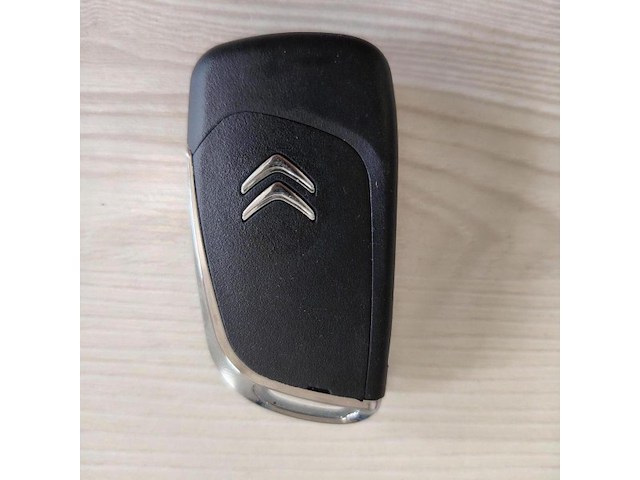 Citroen Kljuc kuciste 3 tastera skakavac
